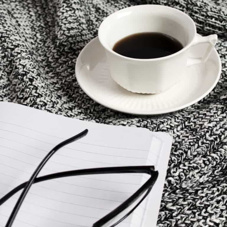 9 Minimalist Values To Live By