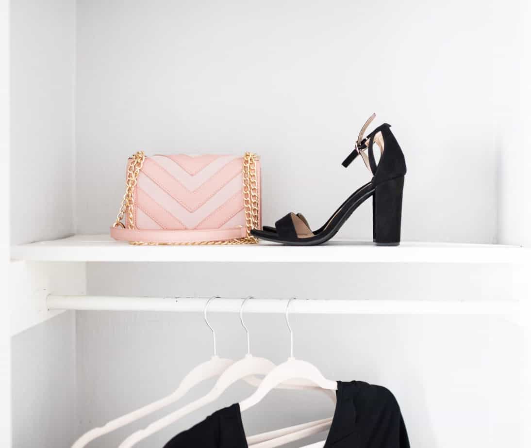 17 Signs of A Materialistic Person