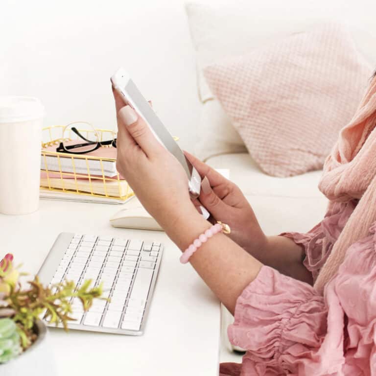 Are You a Deep Thinker? Here Are 15 Signs That You Might Be