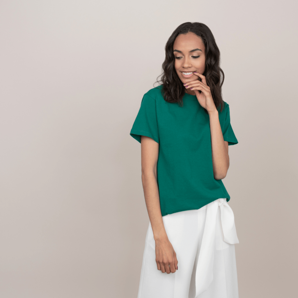 15 Common Signs of a Reserved Person